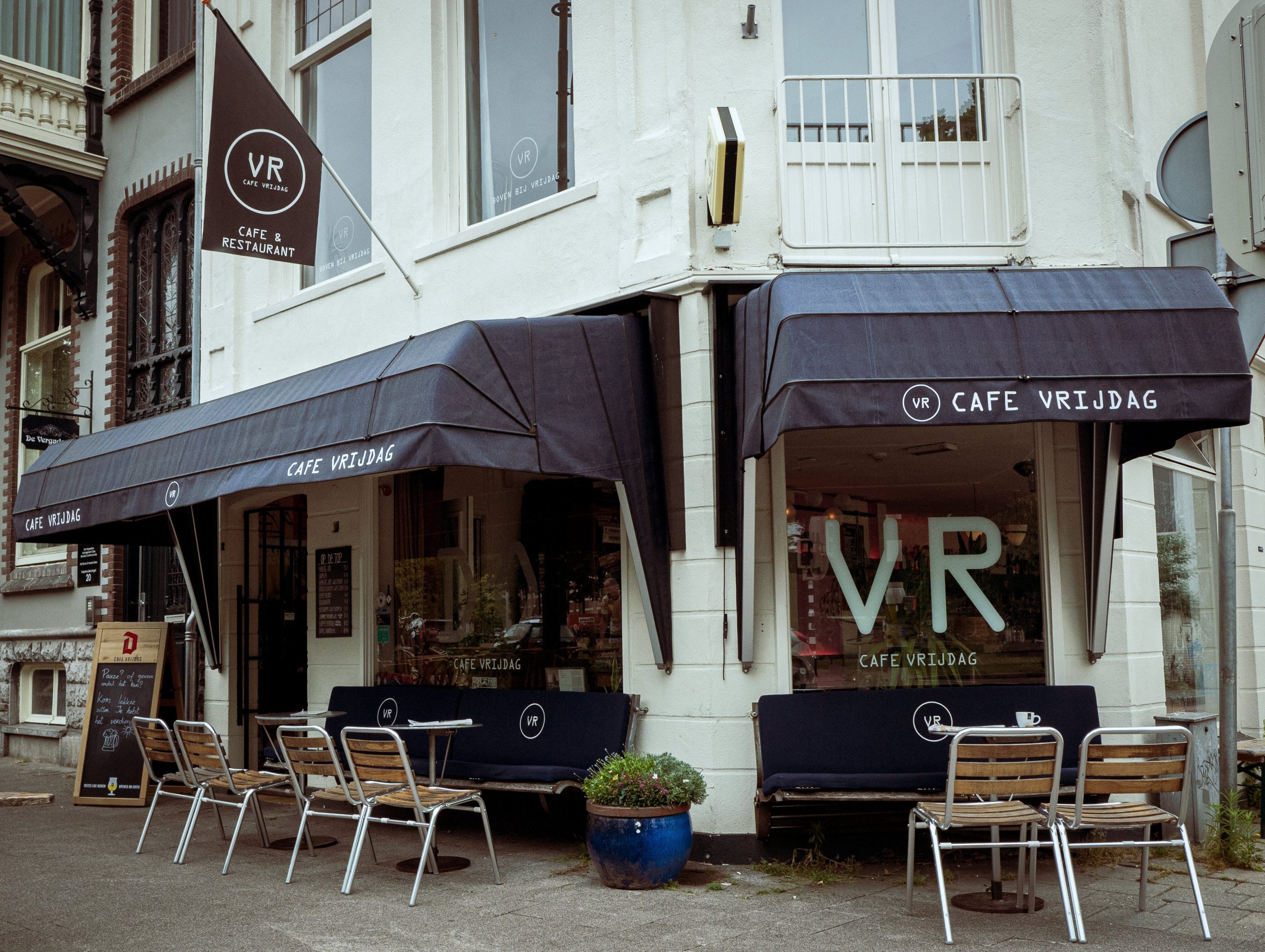 Discover heat at Café Friday | Sit & Heat