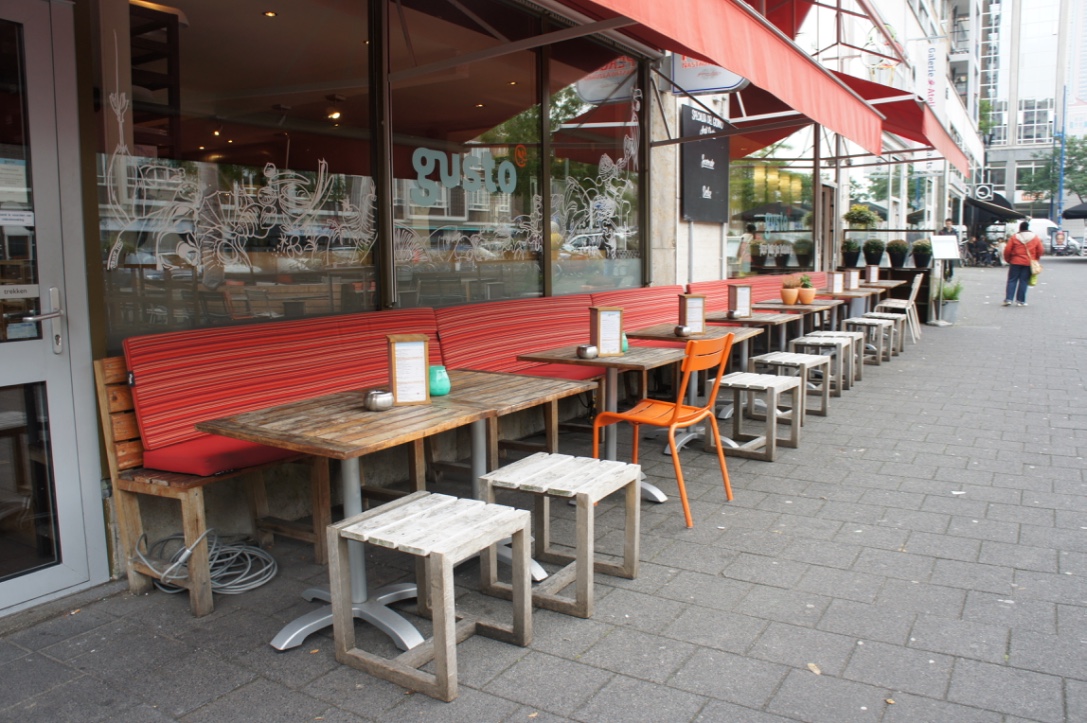 Discover the heat at Restaurant Gusto | Sit & Heat